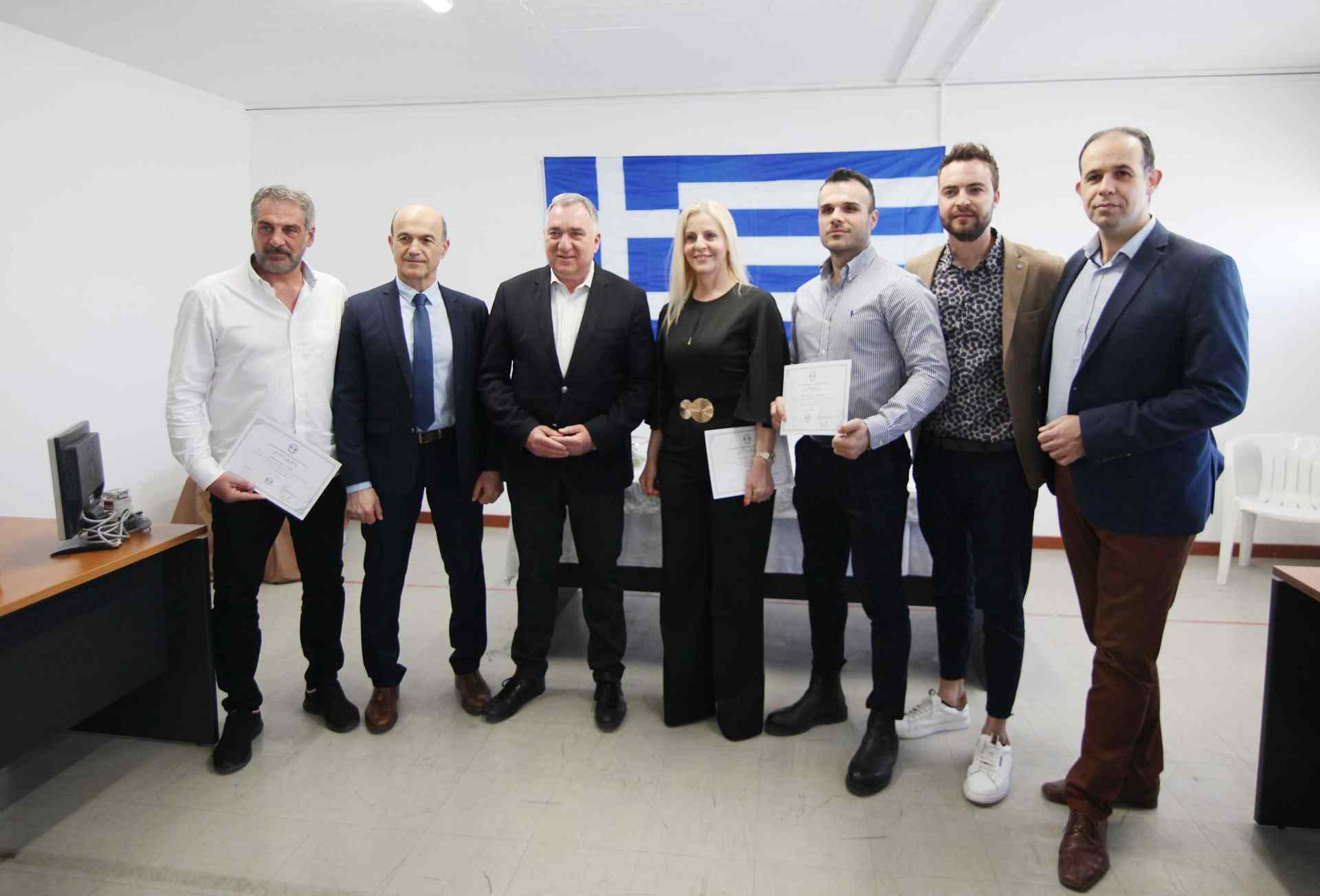 Αγιασμός των γραφείων της Ελληνικής Ομοσπονδίας Διελκυστίνδας στη Λαμία ...